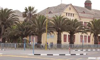 Namib High School - Sonnenkinderprojekt Namibia e. V.